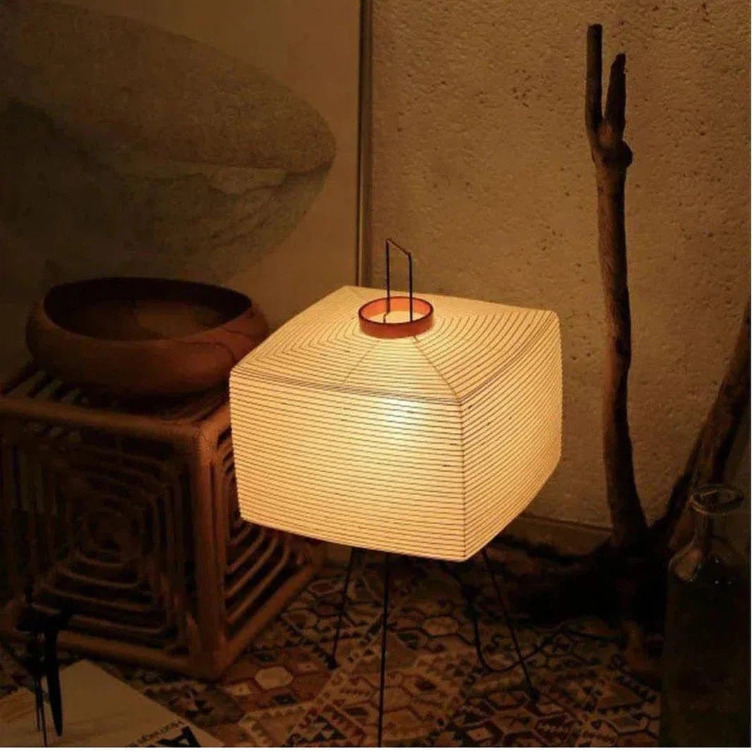 Boxy Lamp – Dennis Did It